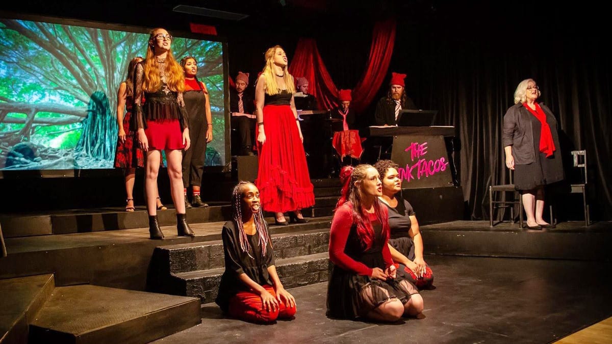 Feminist Theatre | δάσκαλος
